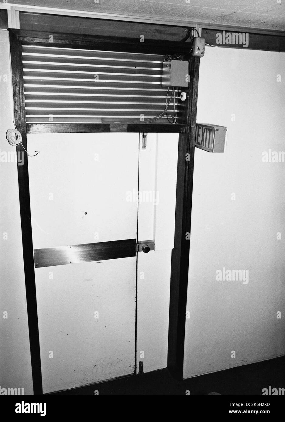 Lusaka - Chancery Office Building - 1982, United States photographs ...