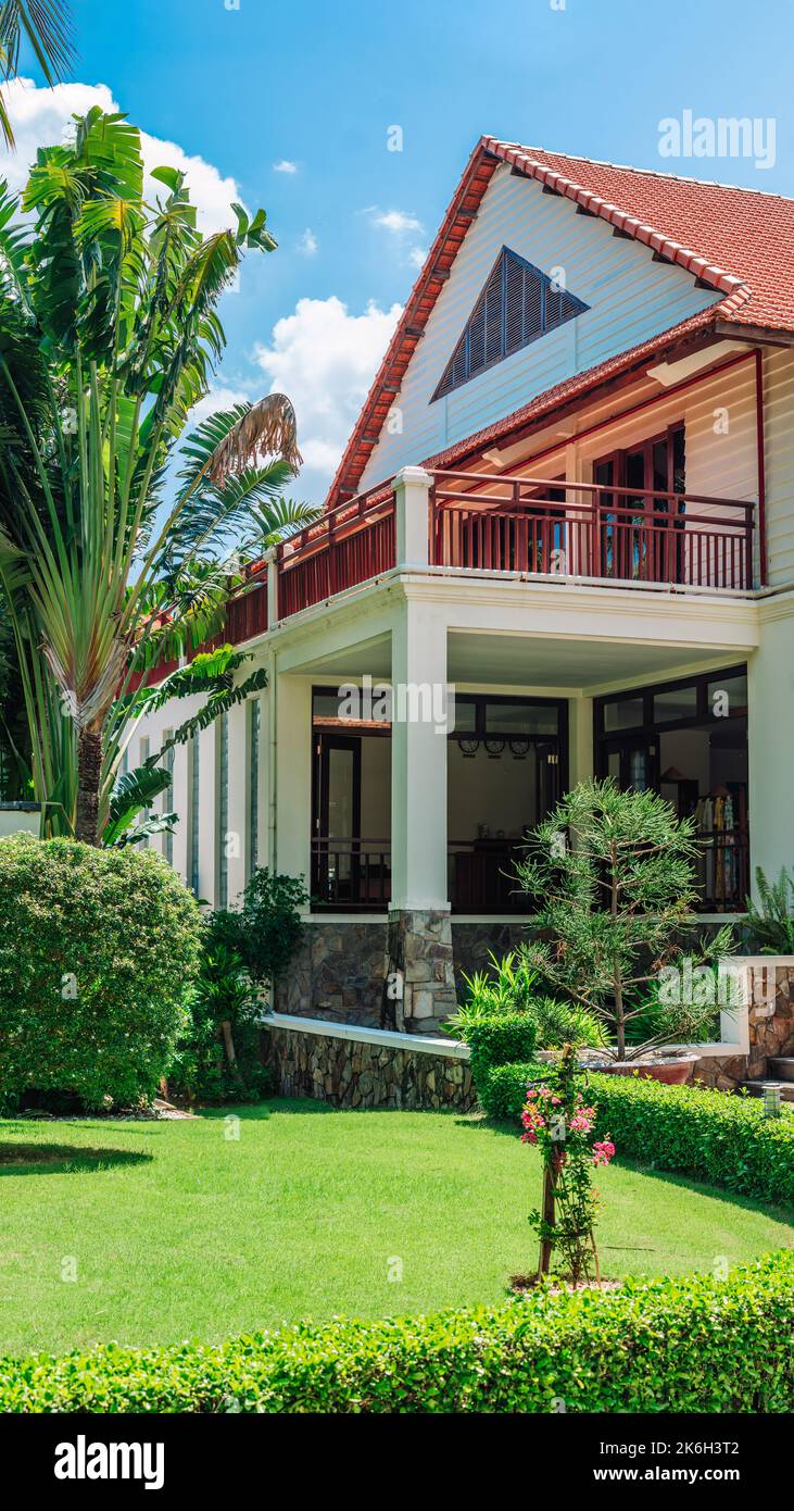 VERTICAL Exterior design luxury villa house garden tropical green palm ...