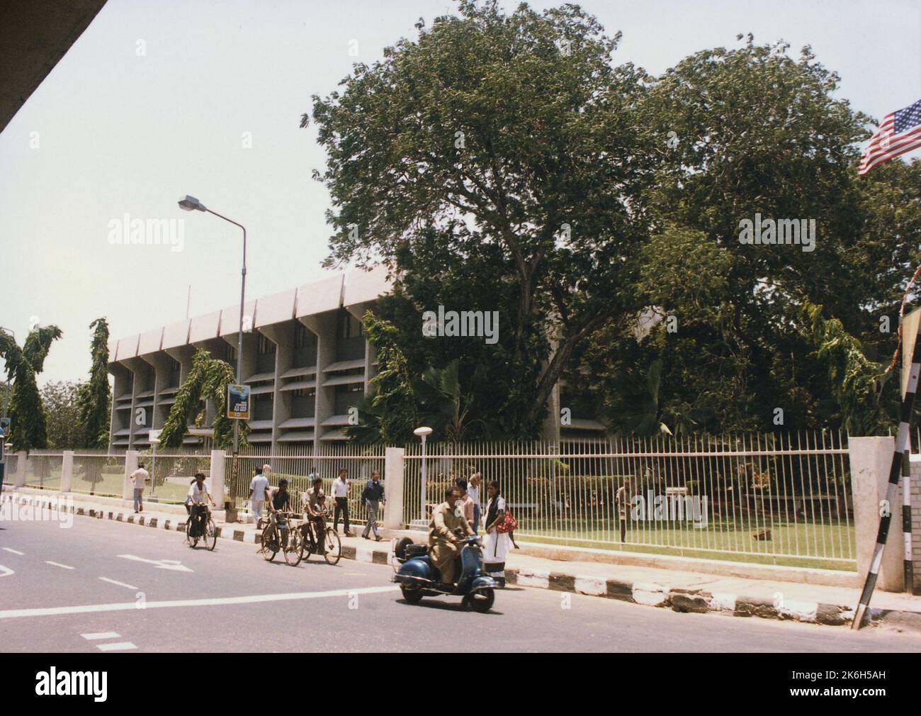 Chennai - Consulate Office Building - 1985, United States photographs ...