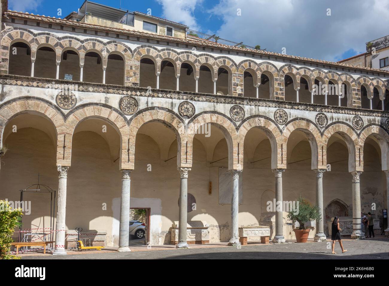 Italy, Campania, Salerno, csthedral atrium Stock Photo - Alamy