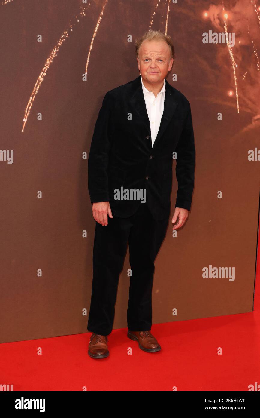 Toby Jones attends film premiere of 'Empire of Light' during the 2022 ...