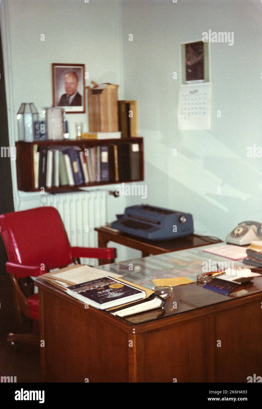 1975 marseille hi-res stock photography and images - Alamy