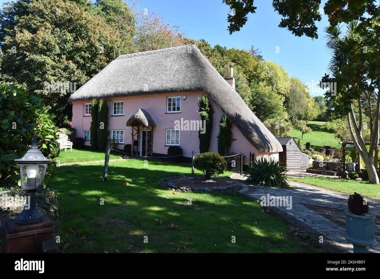 Pretty cottages in Devon UK Stock Photo - Alamy
