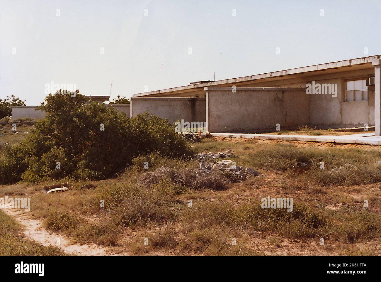 Mogadishu - Annex Office Building - 1982, United States photographs ...
