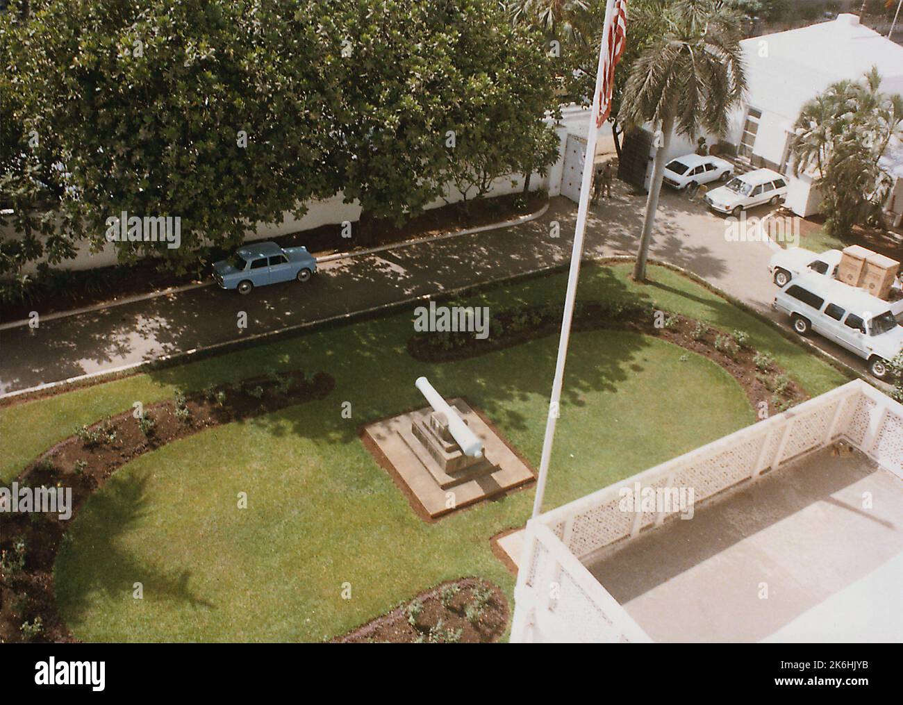 Mumbai - Annex Office Building - 1985, United States photographs ...