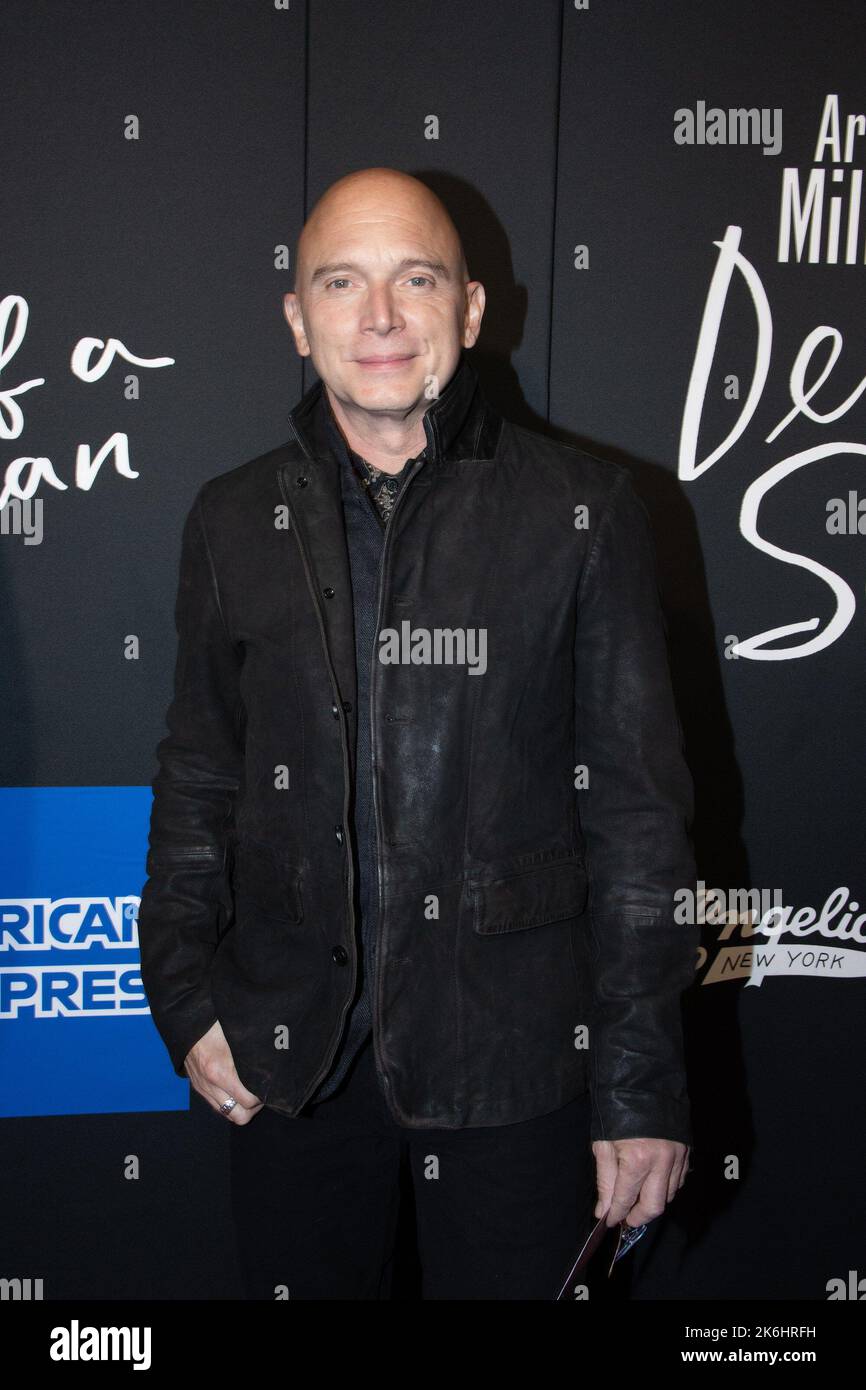 Death of a salesman opening night on broadway hi-res stock photography ...