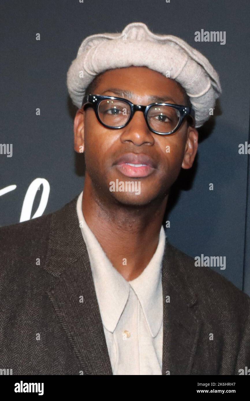 Death of a salesman opening night on broadway hi-res stock photography ...