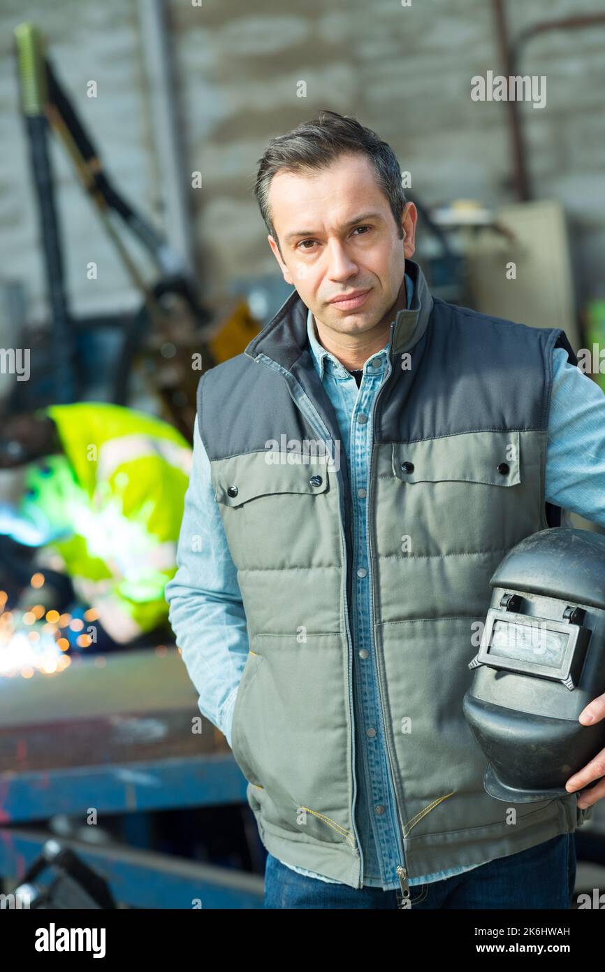 man welder outdoors Stock Photo - Alamy