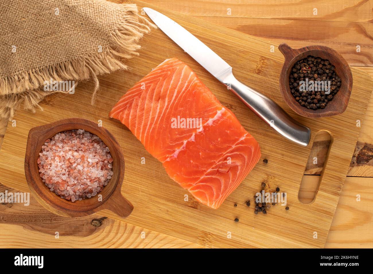 Dividing knife hi-res stock photography and images - Alamy