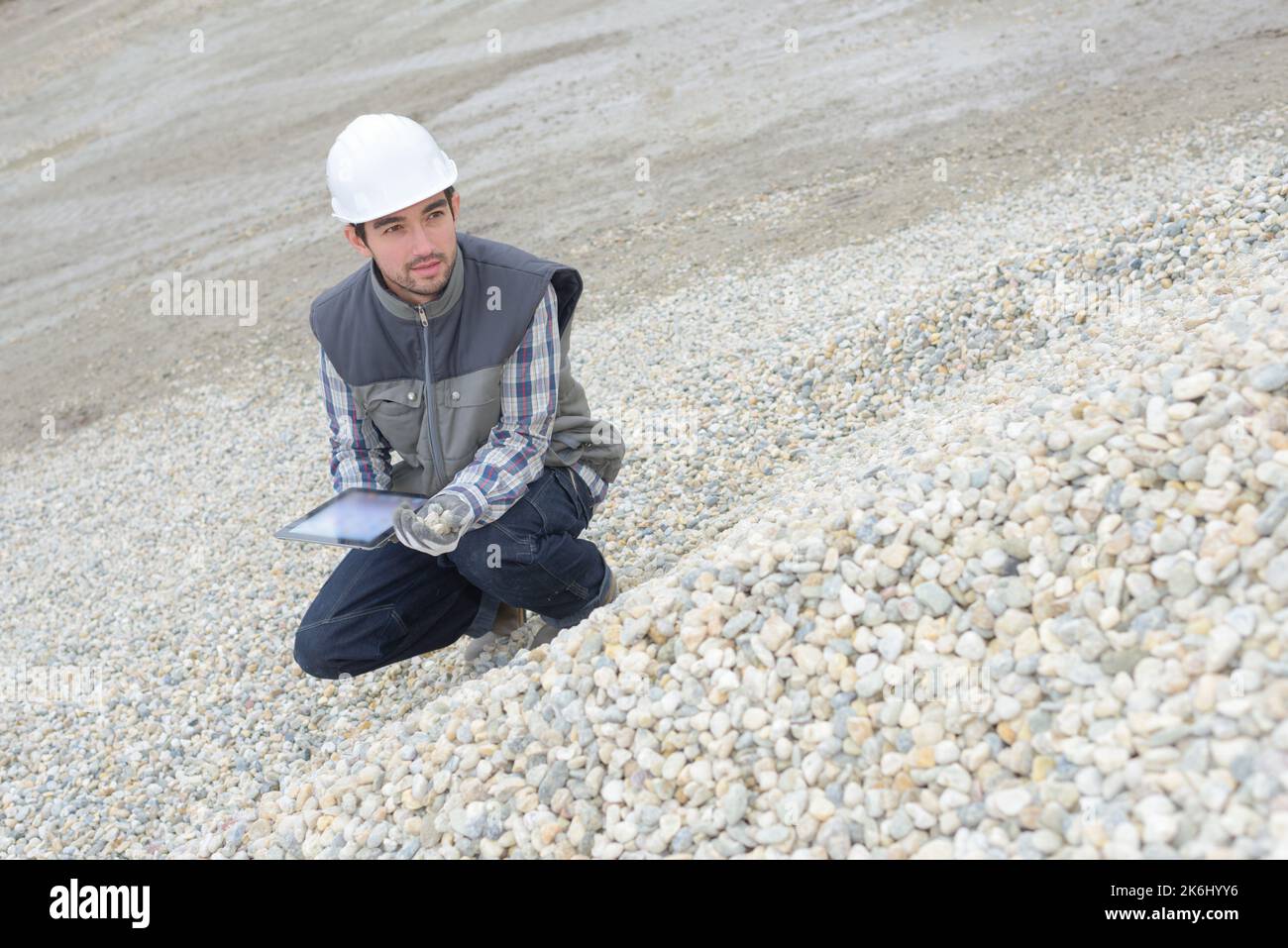 Pavement and construction supervisor hi-res stock photography and ...