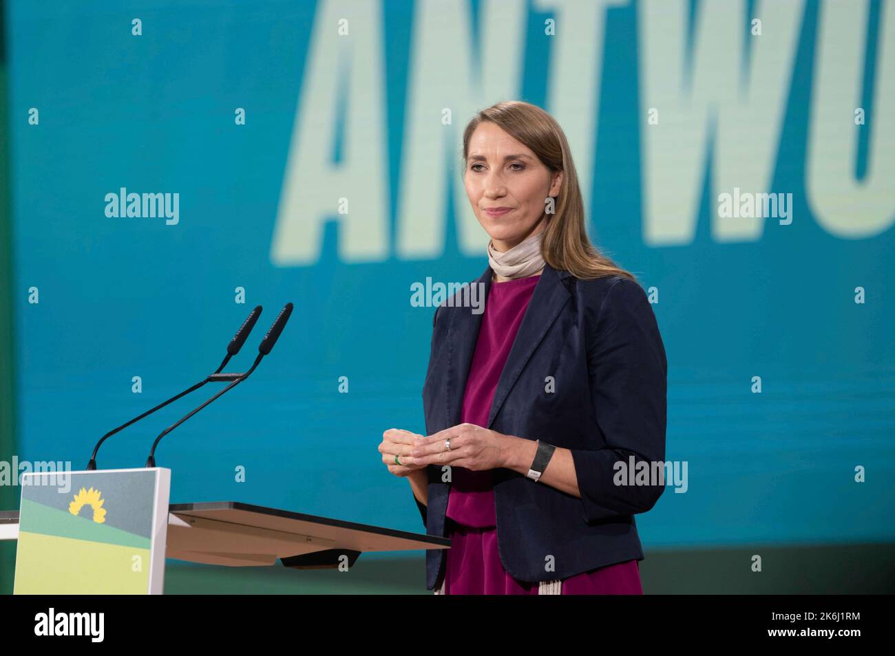 Emily buning hi-res stock photography and images - Alamy