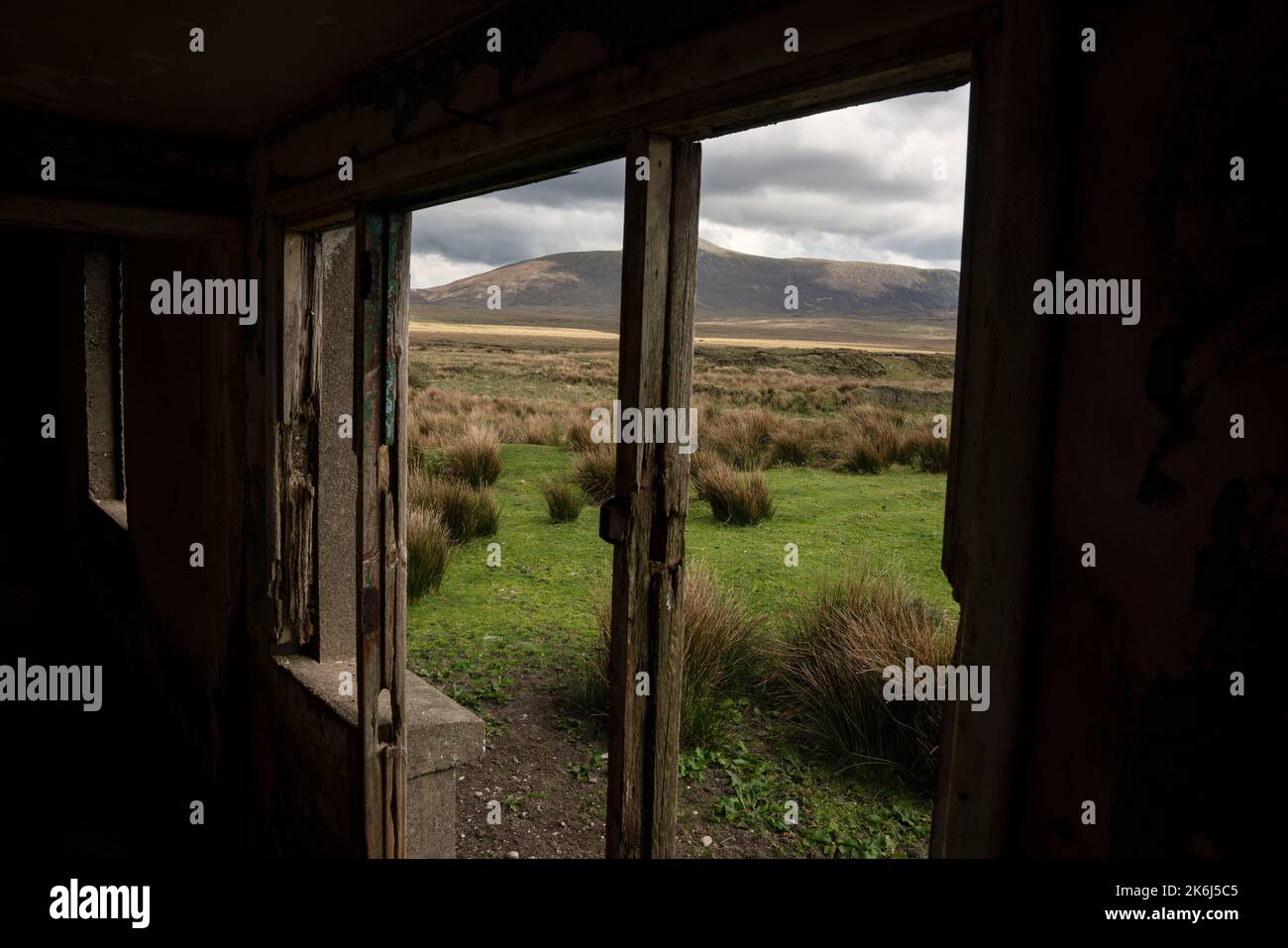 Abandoned house. It seems as if the residents have left everything ...