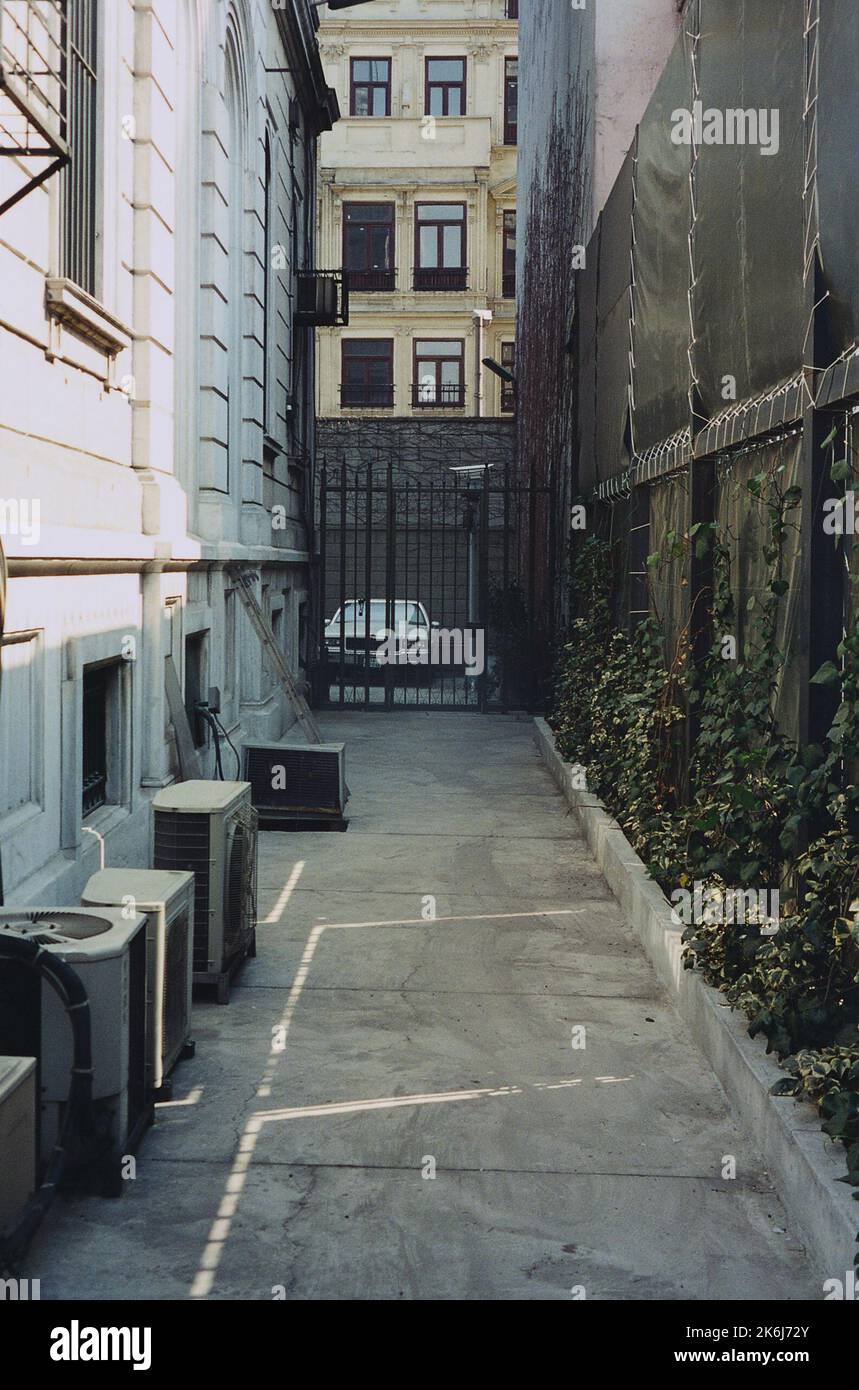 Istanbul - Consulate Office Building - 1995, United States photographs ...