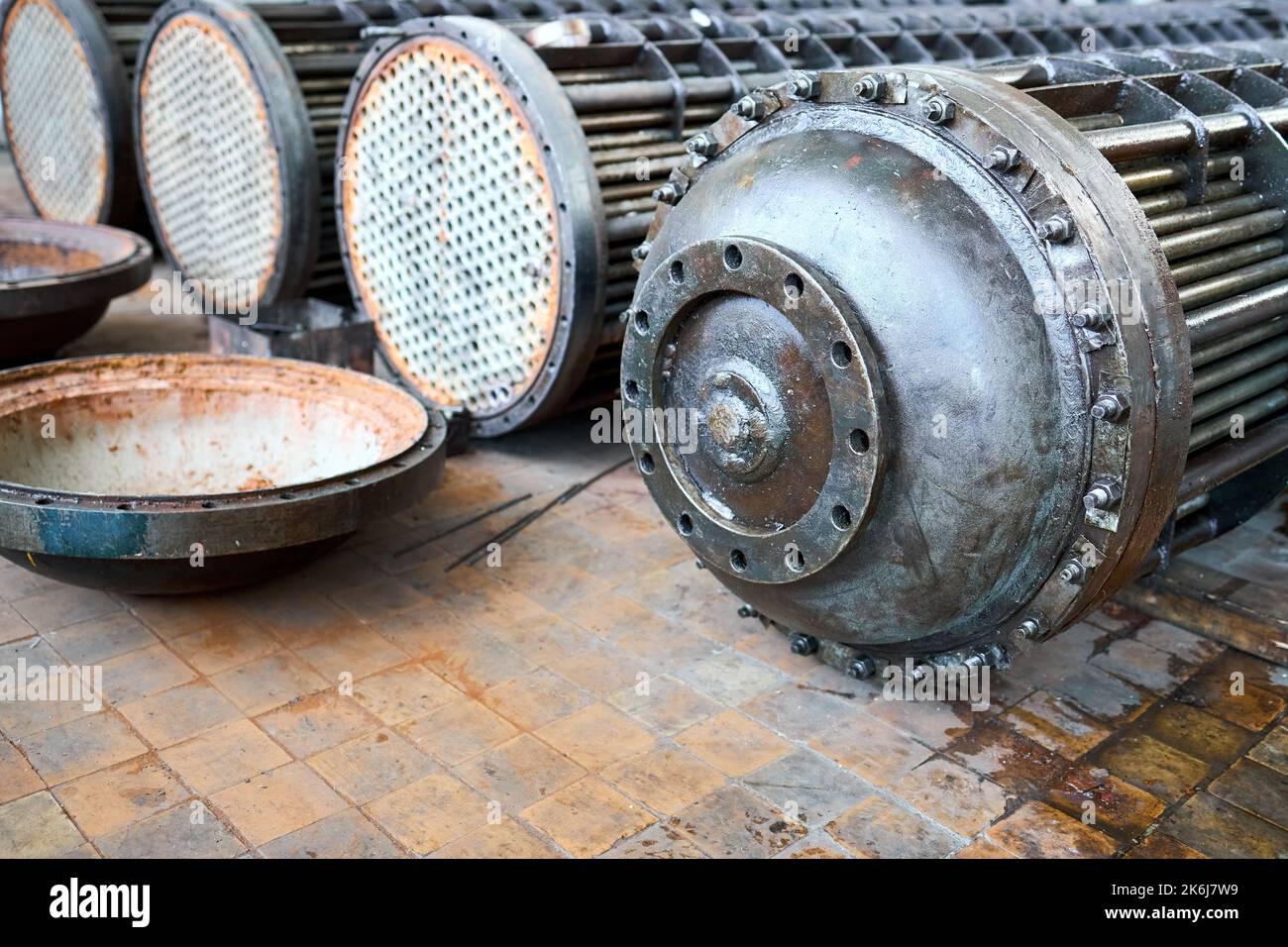 Corrosion, refinery heat exchangers chiller tubes with flange system ...