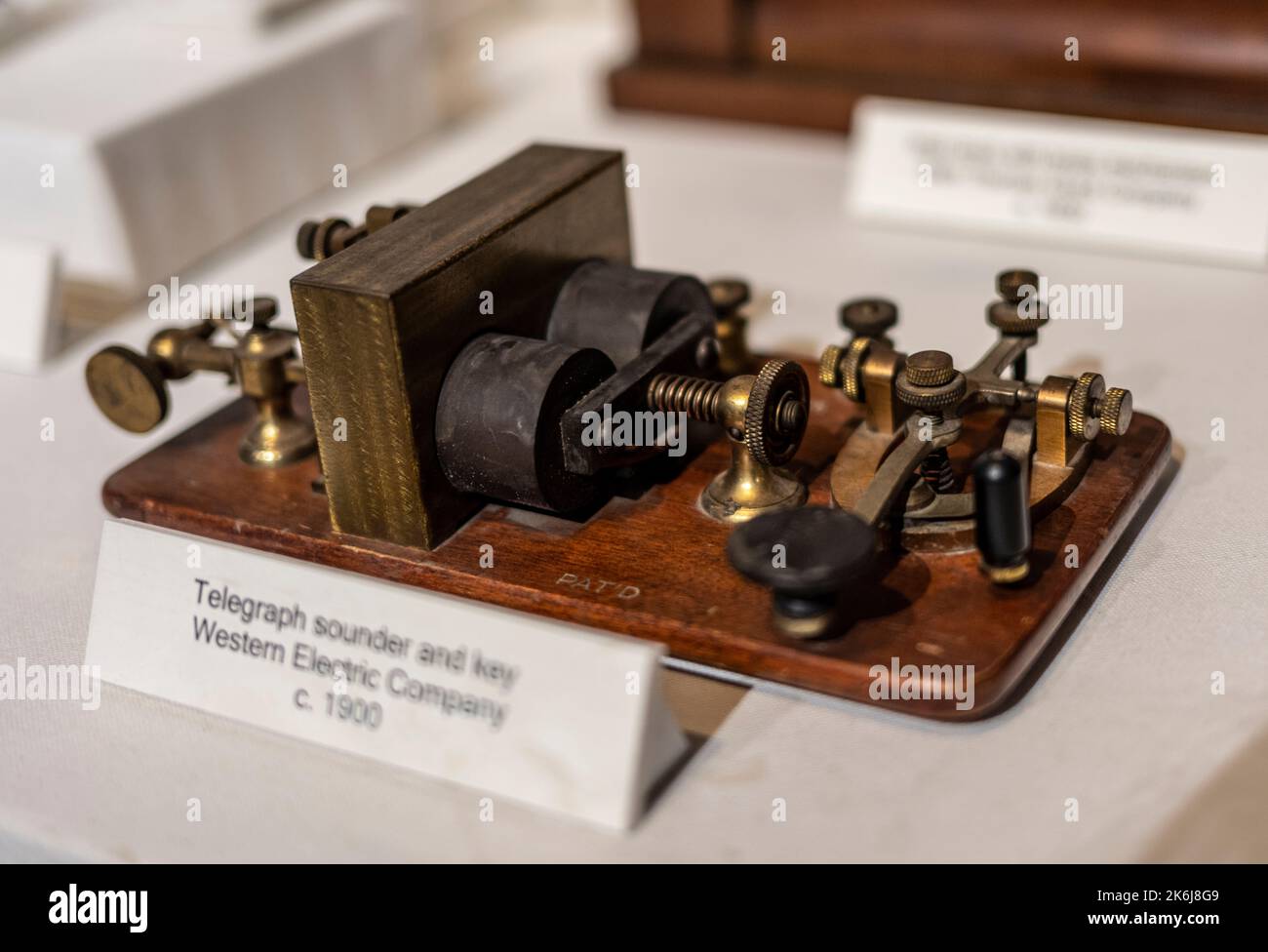 Telegraph sounder and key Stock Photo - Alamy