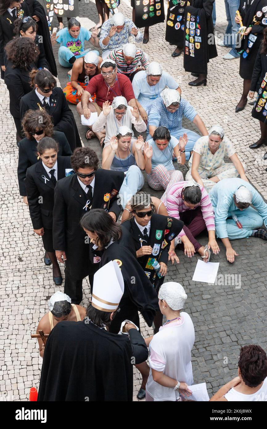 First year students university hi-res stock photography and images - Alamy