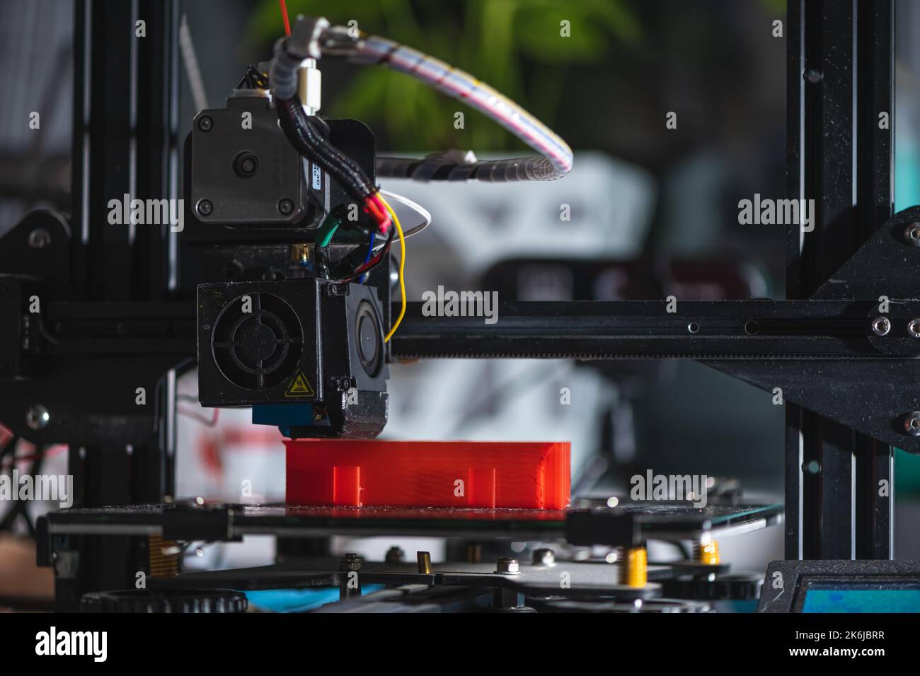 Electronic three dimensional plastic printer during work , 3D printer ...