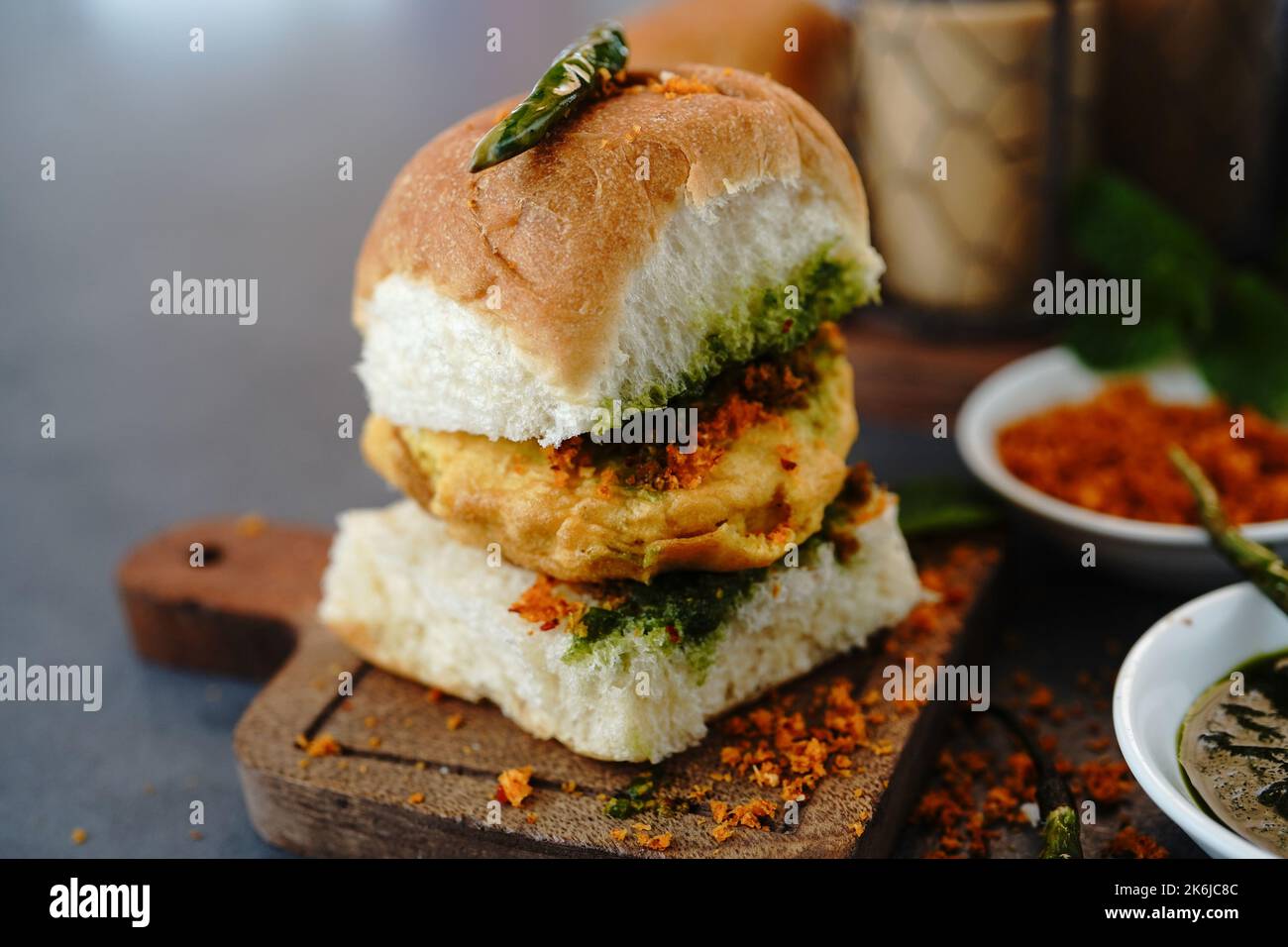 Homemade Vada Pav or Wada Pao - Indian potato sliders Stock Photo - Alamy