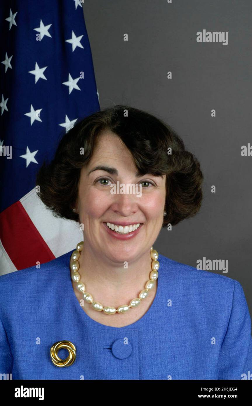 Official portrait of Brenda Sprague, Director, Bureau of Administration ...