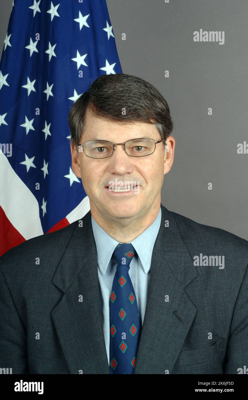 Official portrait of David Dunn, U.S. Ambassador designate to Togo ...