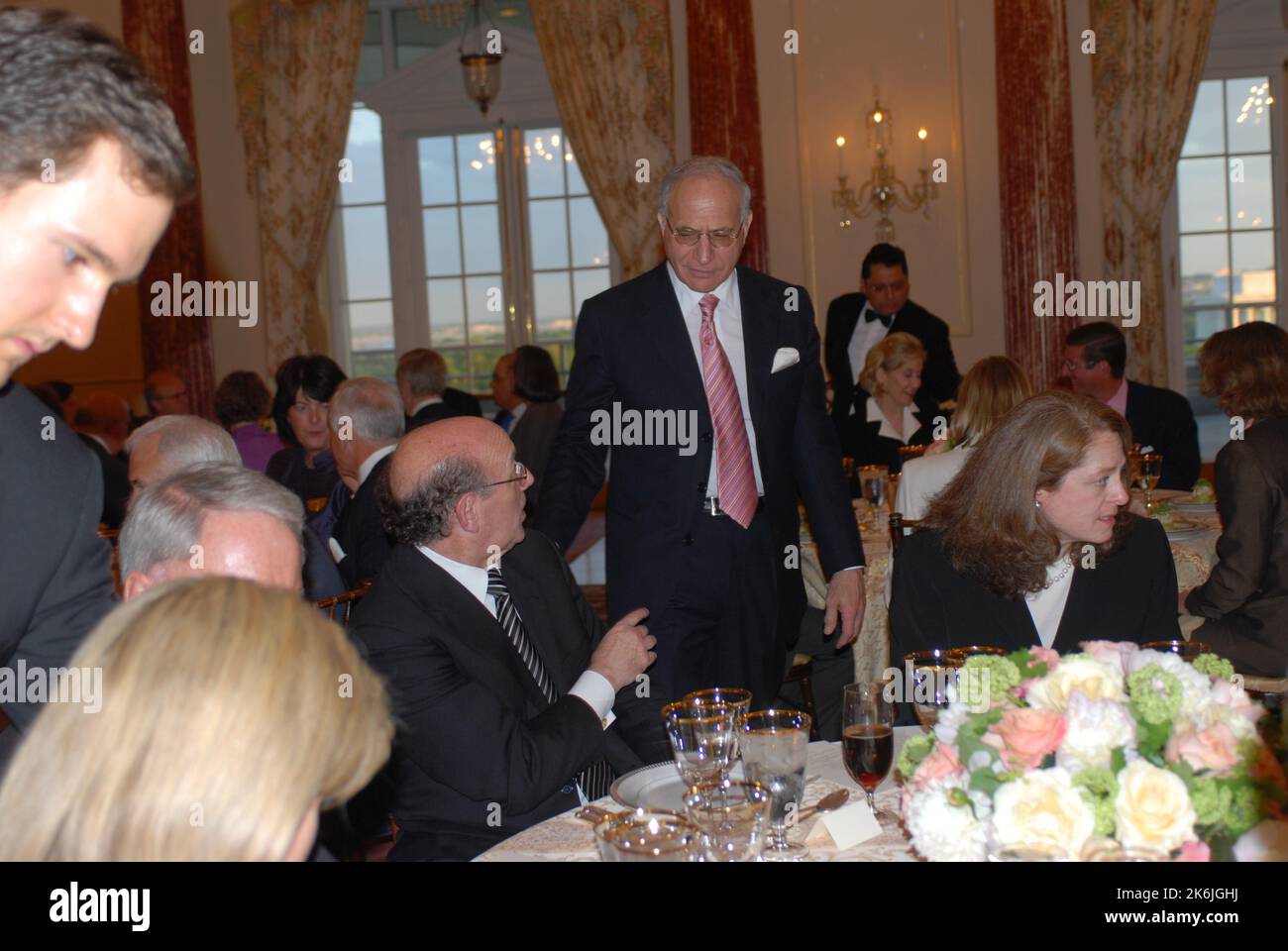 Event honoring the Washington National Opera in the Benjamin Franklin ...