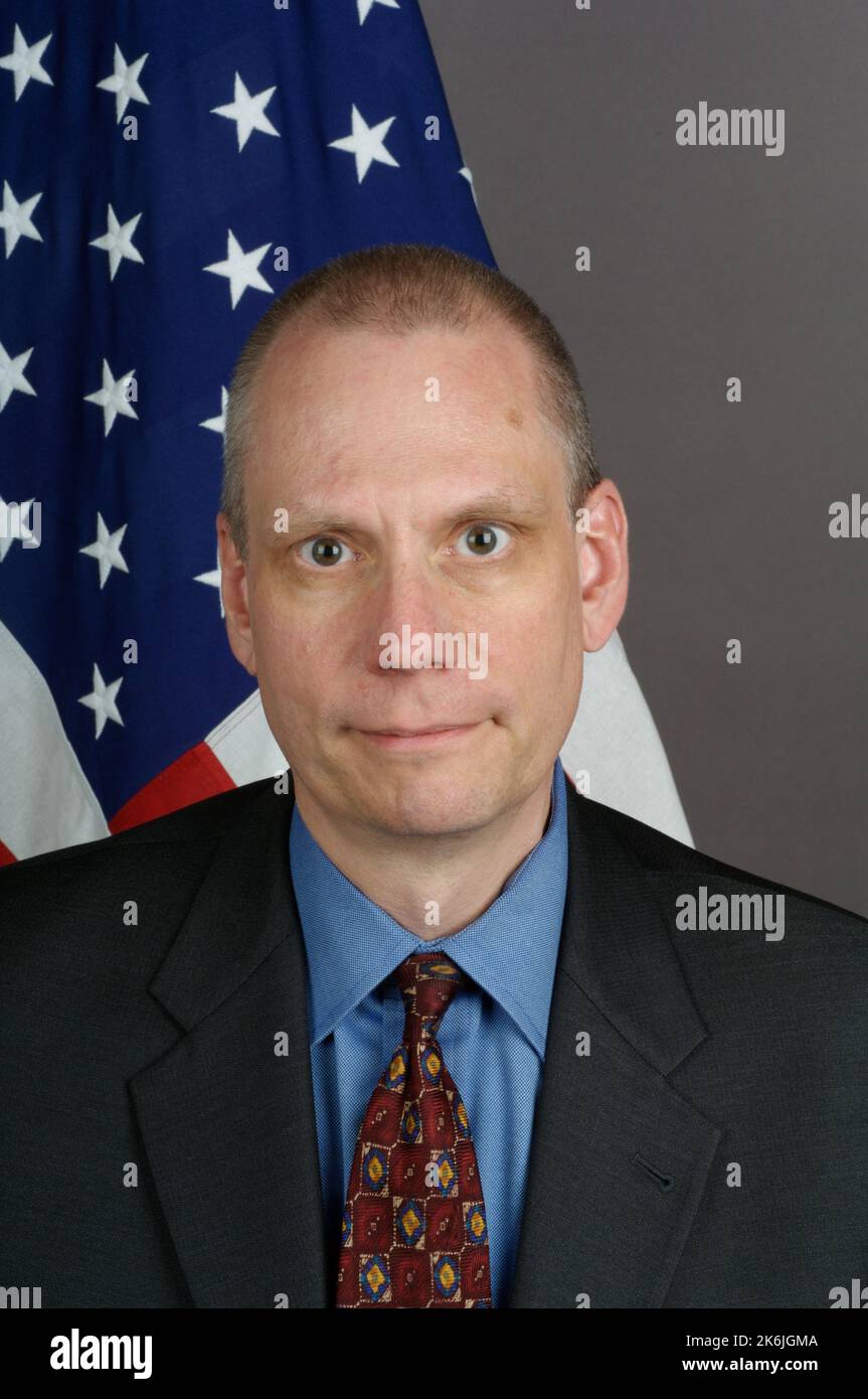 Official portrait of Stephen Mull, U.S. Ambassador to Lithuania Stock ...