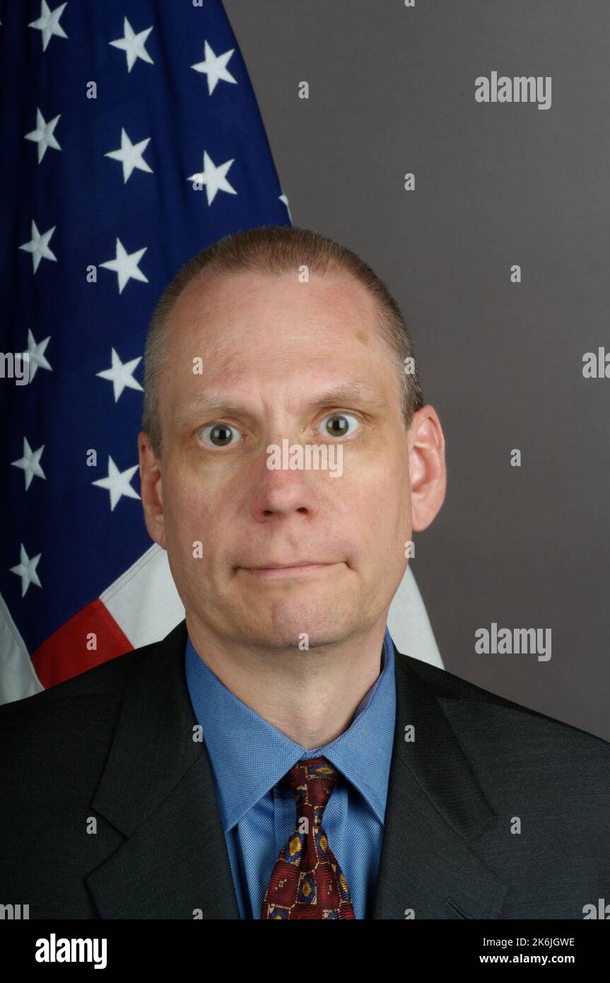 Official portrait of Stephen Mull, U.S. Ambassador to Lithuania Stock ...