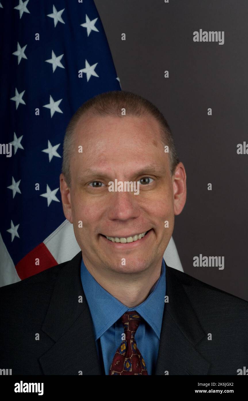 Official portrait of Stephen Mull, U.S. Ambassador to Lithuania Stock ...