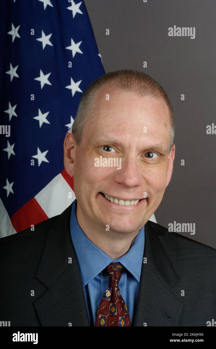 Official portrait of Stephen Mull, U.S. Ambassador to Lithuania Stock ...