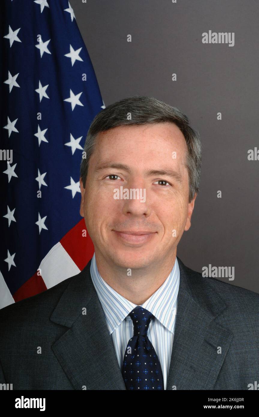 Official portrait of Randall Fort, Assistant Secretary designate for ...