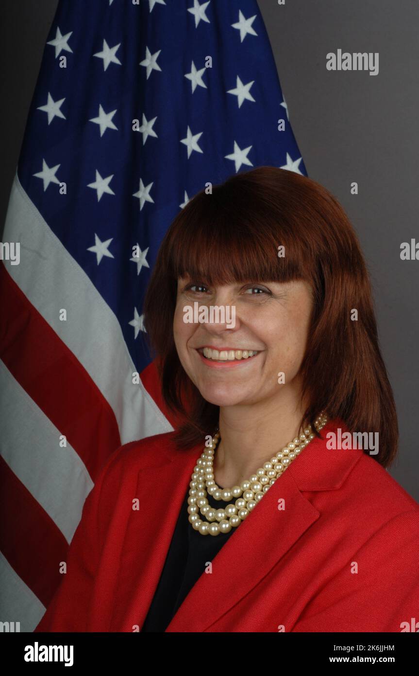 Official portrait of Lisa Bobbie Schreiber Hughes, U.S. Ambassador ...