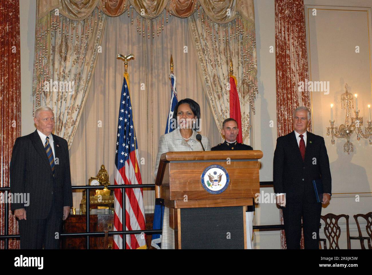 Marine Corps Heritage Foundation reception, hosted by Secretary ...