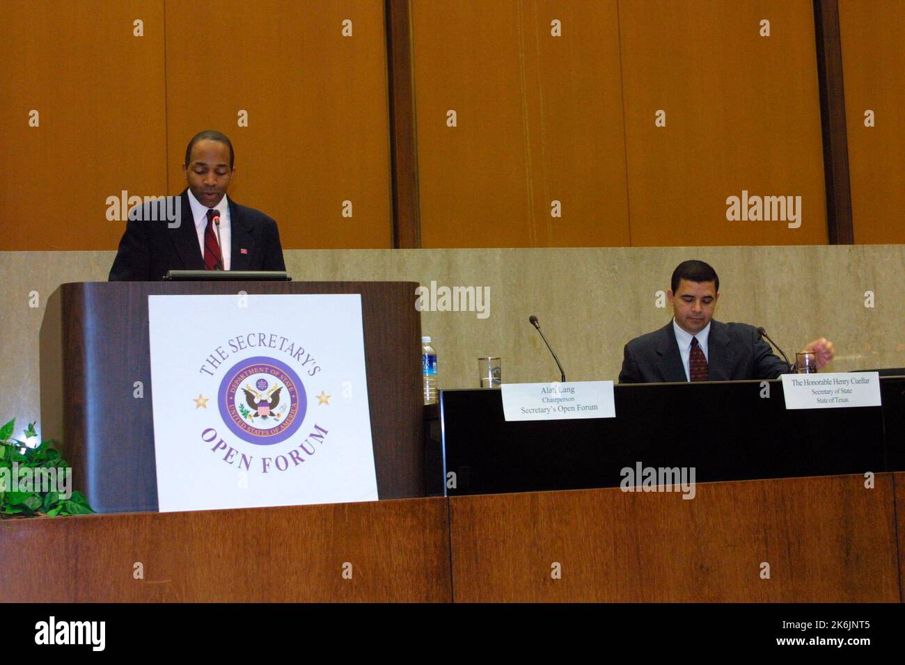 Secretary's Open Forum session in Loy Henderson Auditorium, featuring ...