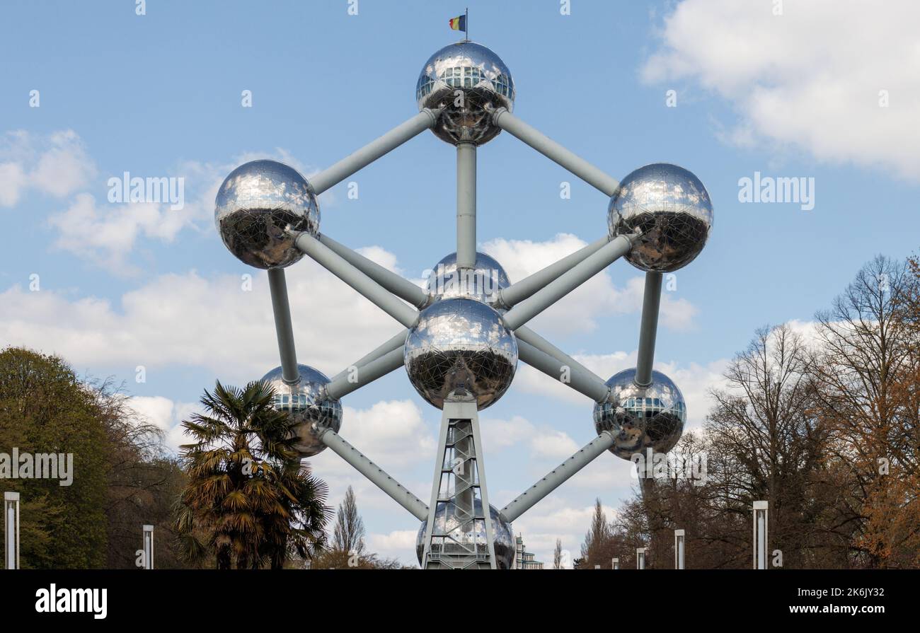 Front view nuclear power hi-res stock photography and images - Alamy