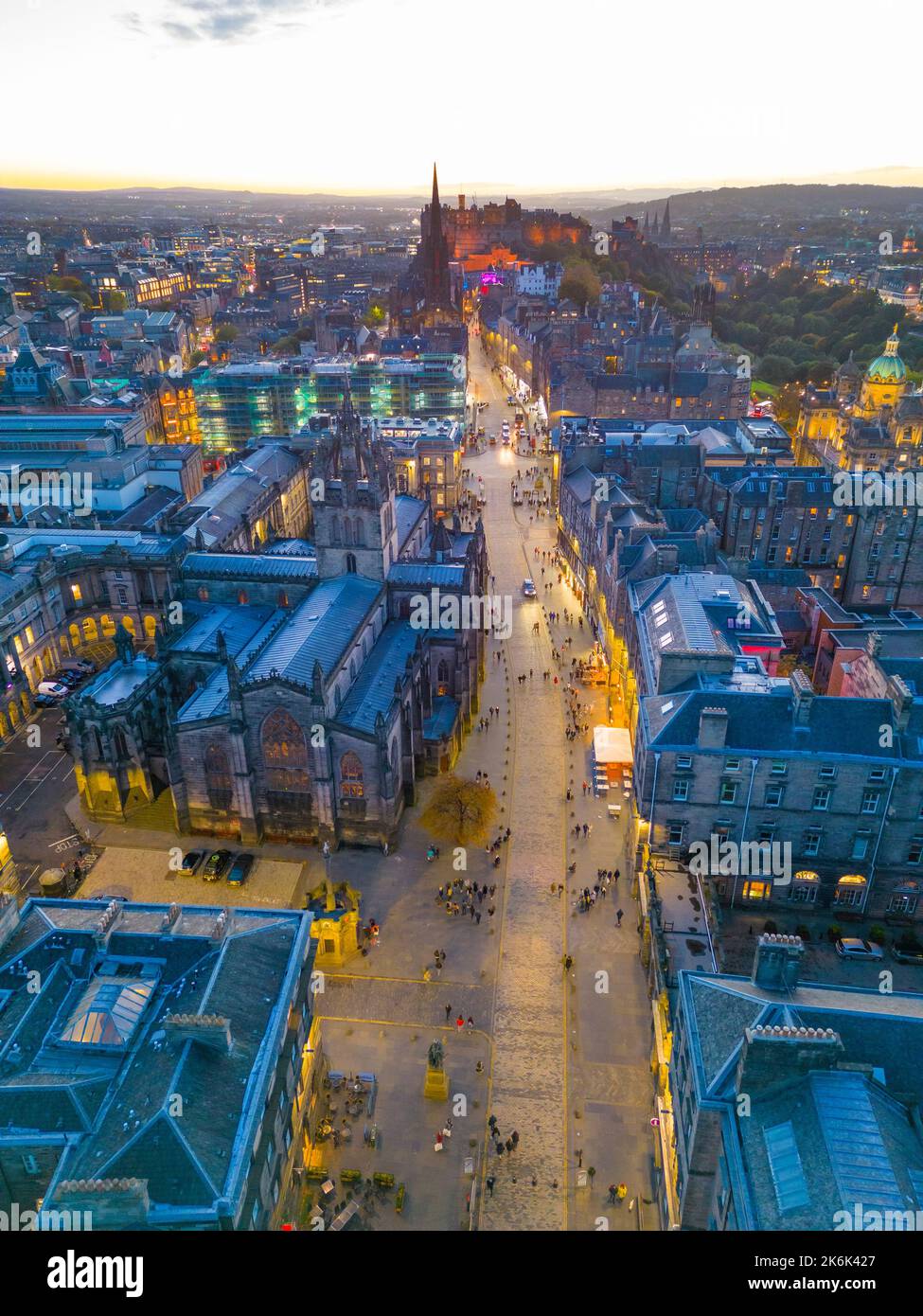 St giles edinburgh aerial hi-res stock photography and images - Alamy