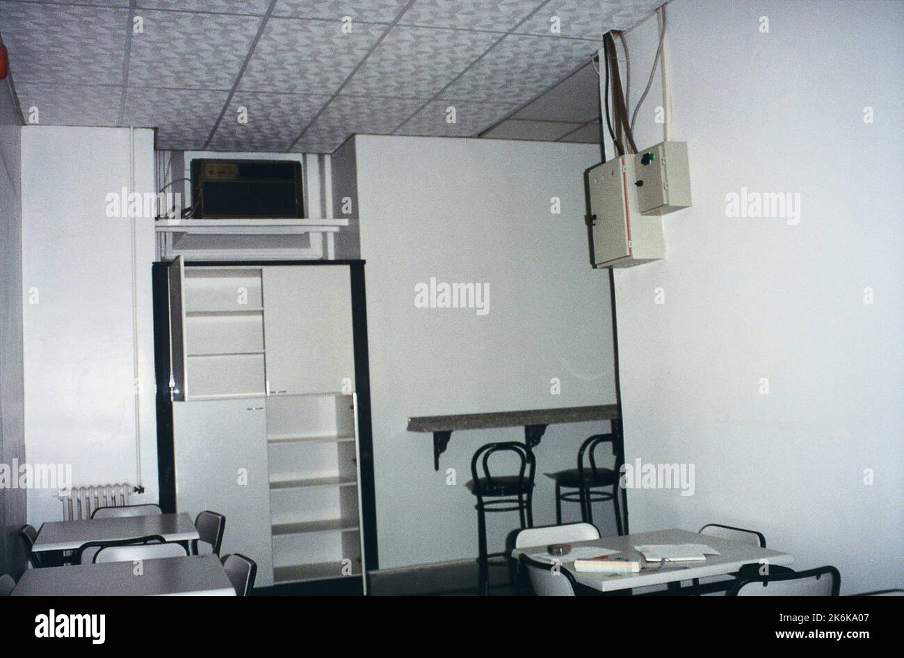 Istanbul - Consulate Office Building - 1997, United States photographs ...