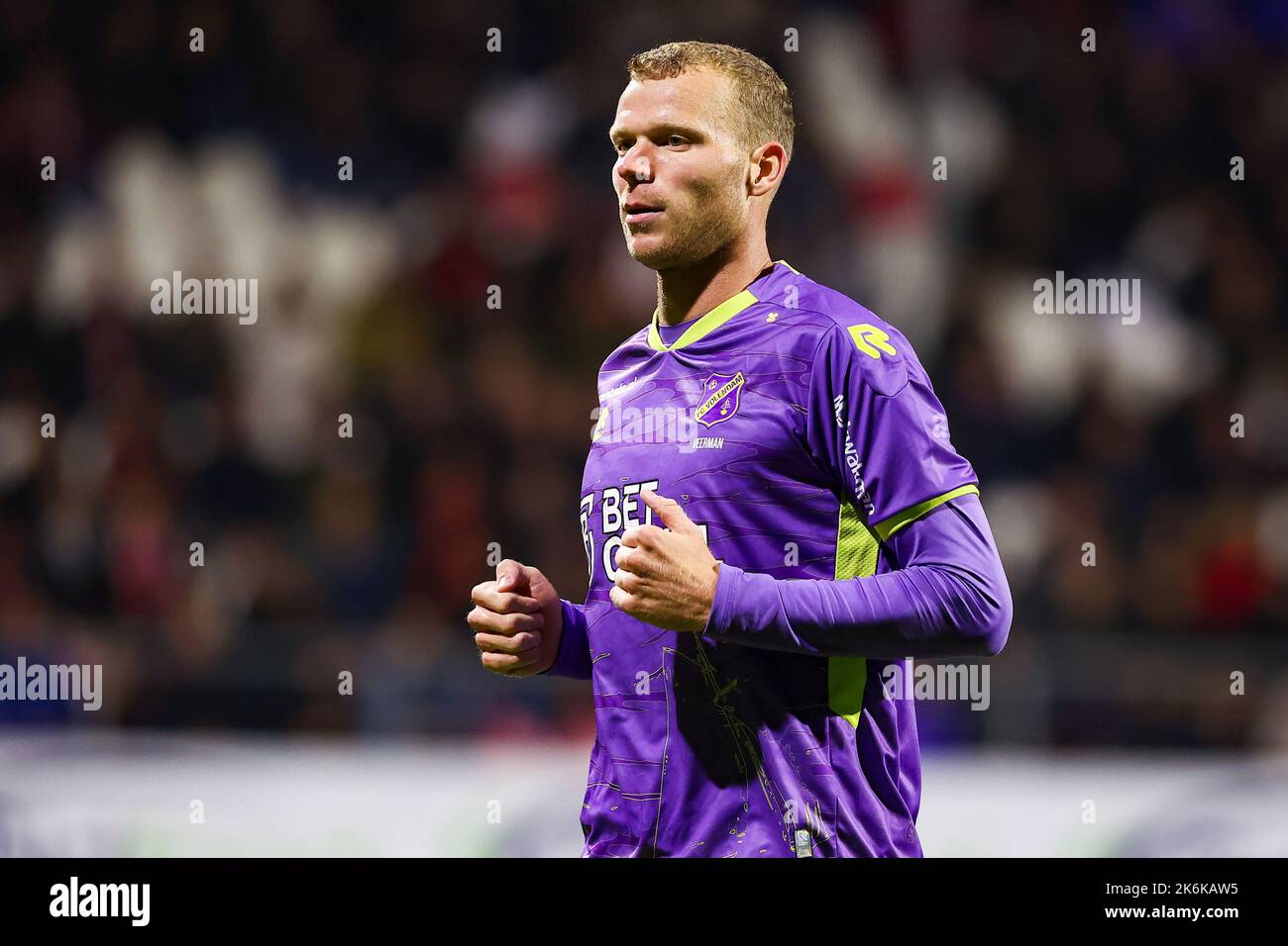 EMMEN, NETHERLANDS - OCTOBER 14: Henk Veerman of FC Volendam during the ...