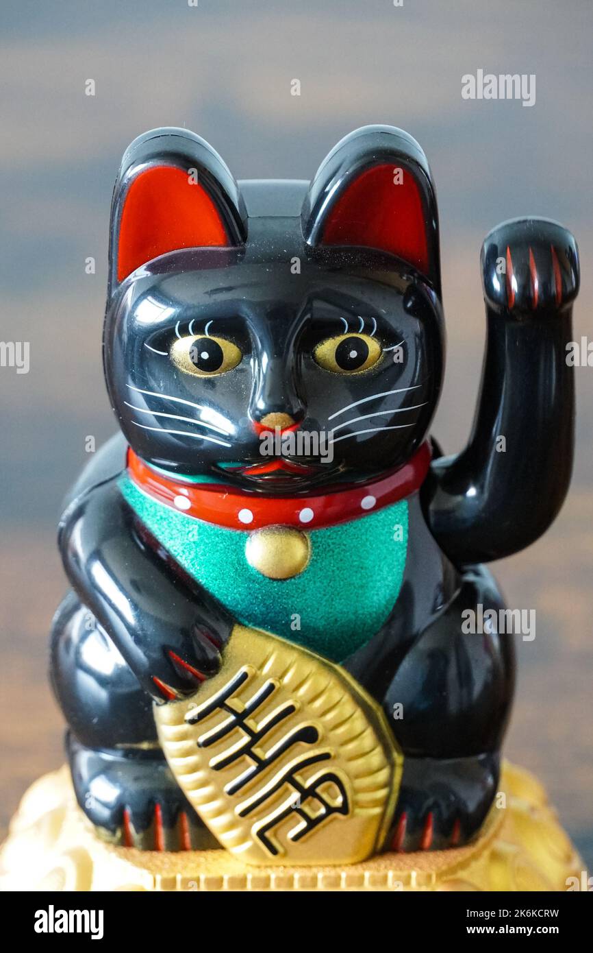 Lucky fortune cat, Maneki Neko Stock Photo - Alamy Lucky fortune cat, Maneki Neko Stock Photo - Alamy