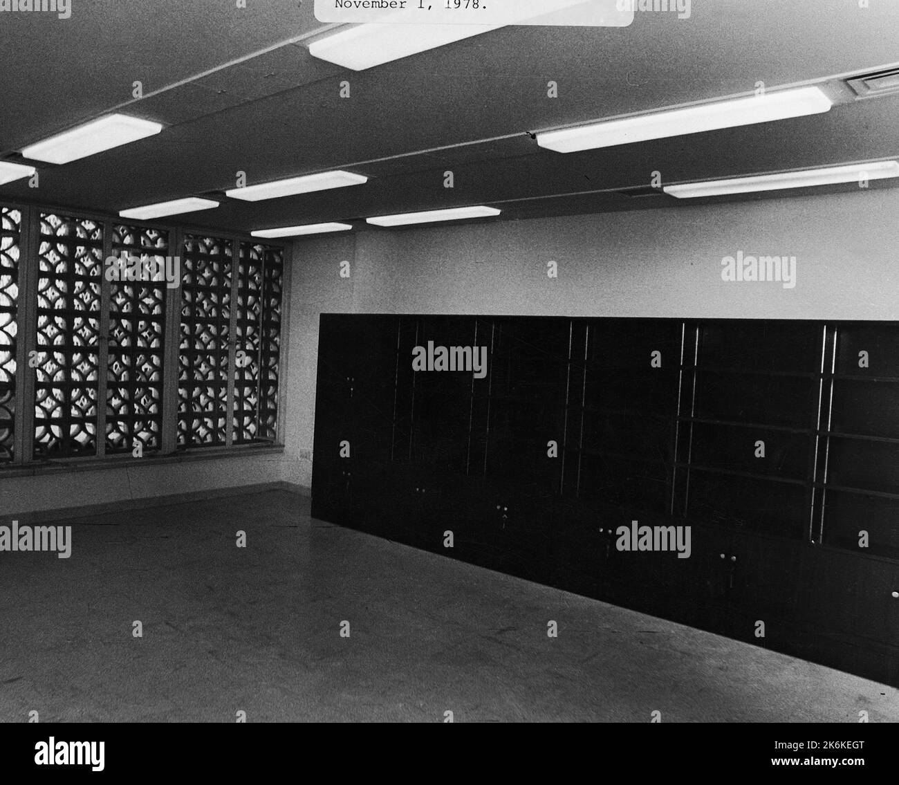 New Delhi - Annex Office Building - 1978, United States photographs ...