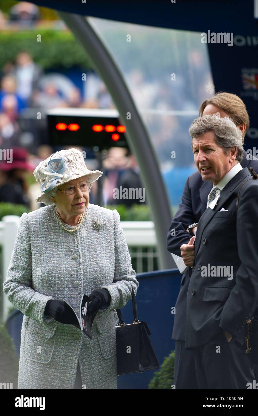 Ascot, Berkshire, UK. 20th October, 2012. Her Majesty the Queen in the ...