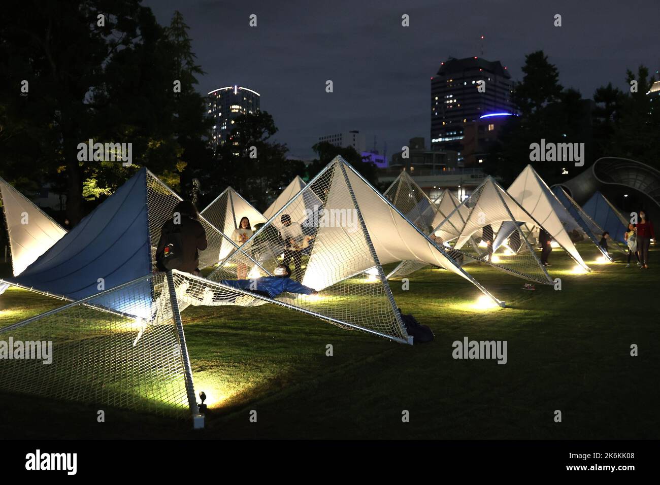 Tokyo, Japan. 14th Oct, 2022. A large installation "Sea Hammock" formed ...