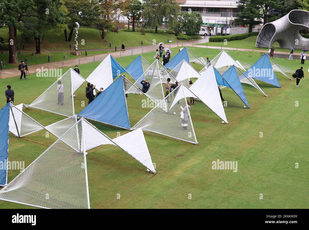 Tokyo, Japan. 14th Oct, 2022. A large installation "Sea Hammock" formed ...