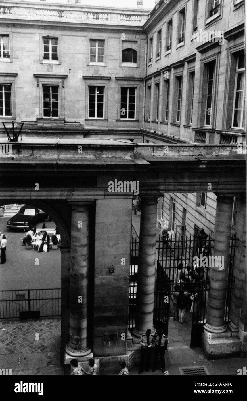 Paris - Annex Office Building, United States photographs Related to ...