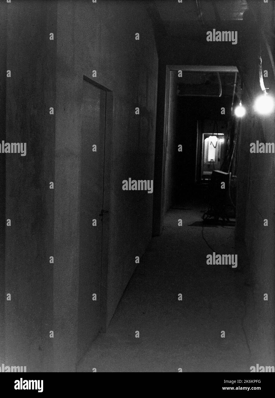 Paris - Annex Office Building - 1982, United States photographs Related ...