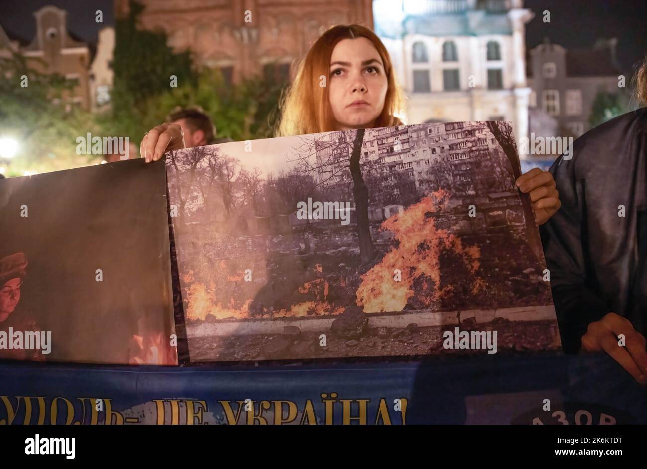 War ravaged towns hi-res stock photography and images - Alamy