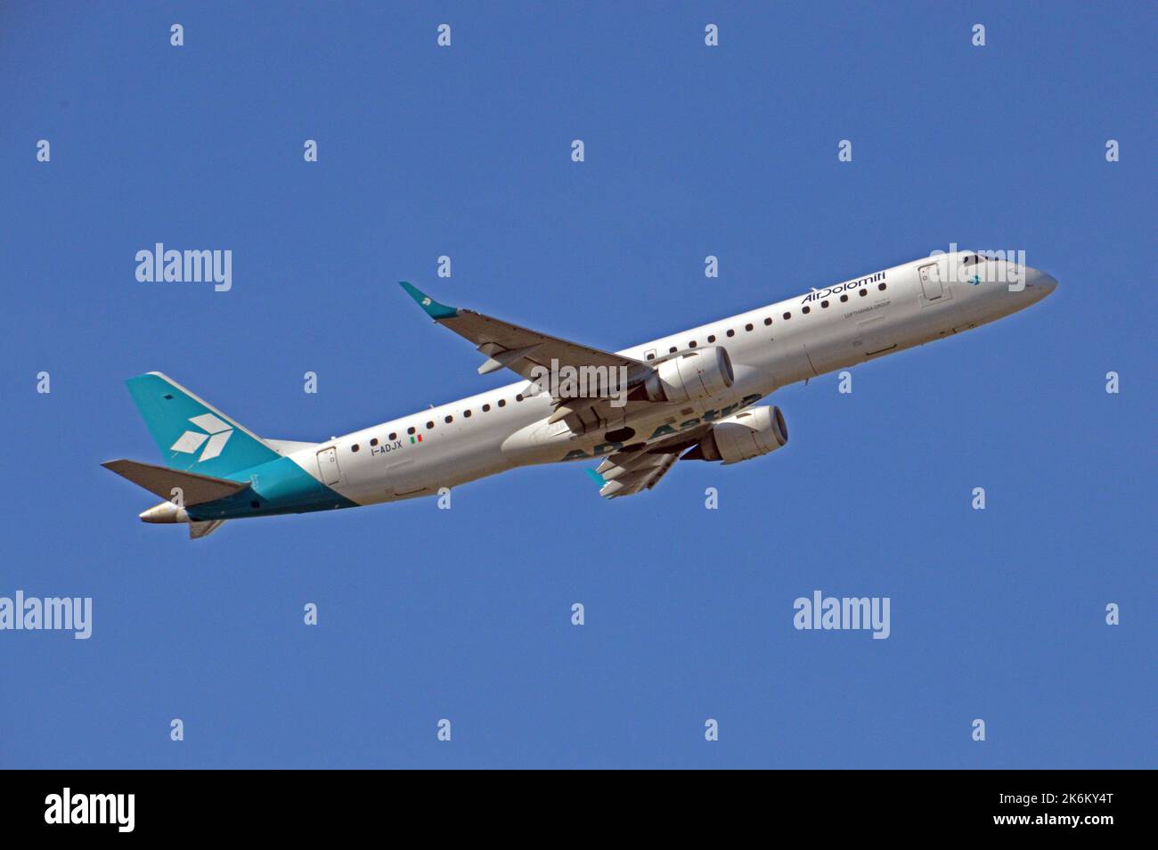 Germany, Bavaria, Munich: I-ADJX Embraer ERJ-190-200LR (c/n 19000805 ...