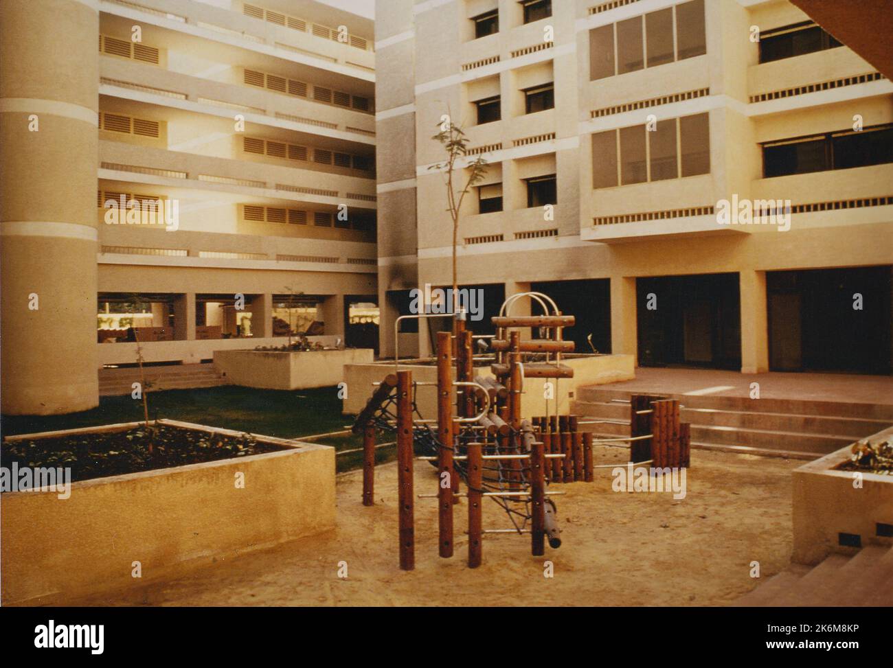 Cairo - Multi-Unit Residential Building - 1984, United States ...