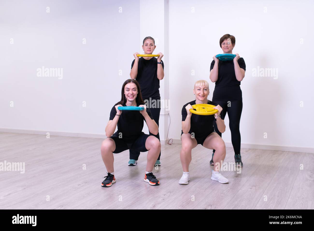 Group gym barbell lesson training pump aerobics young weight, for ...