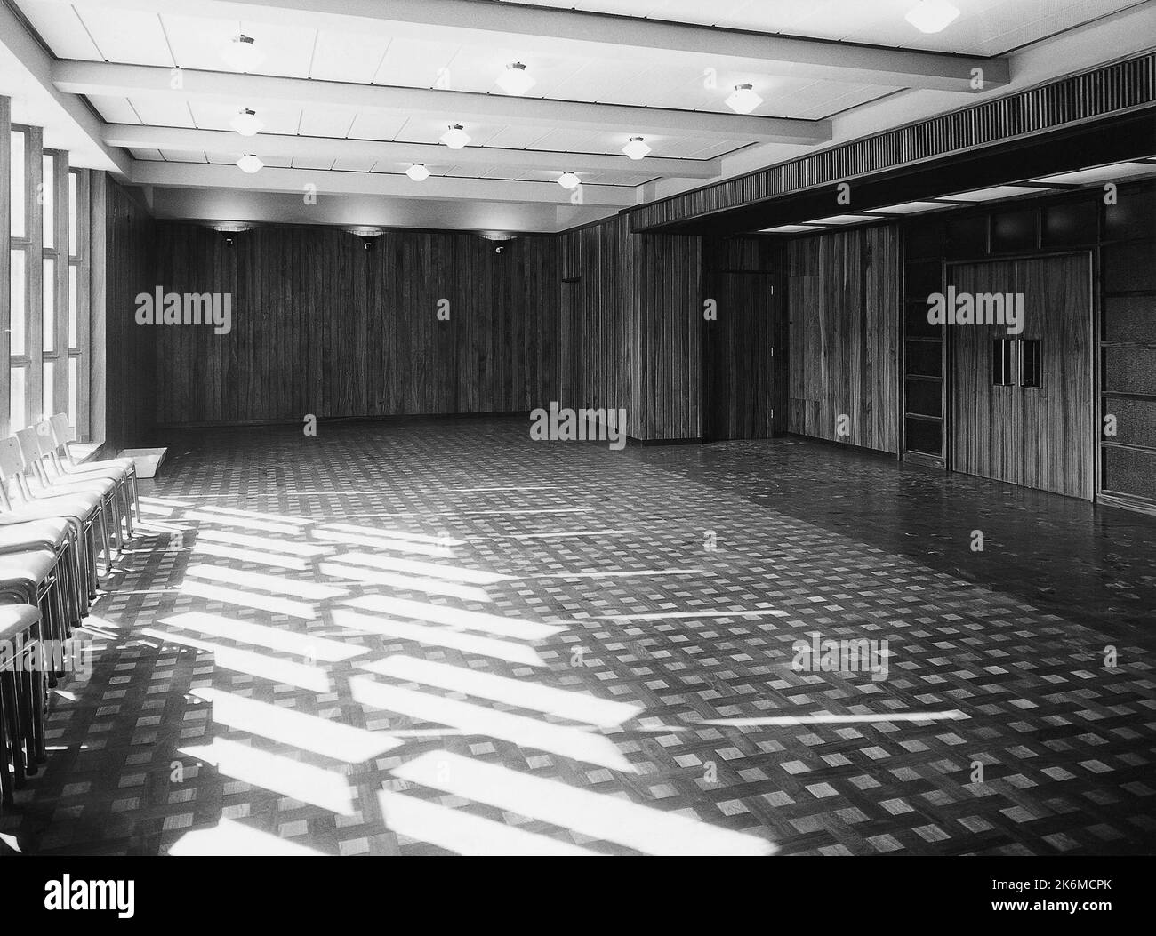 Capetown - Consulate Office Building - 1960, United States photographs ...