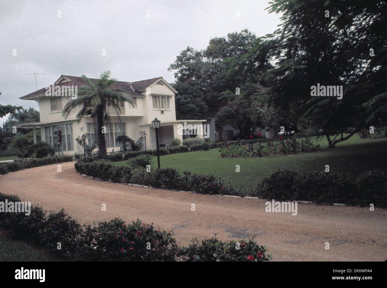 Lagos - Embassy Mission Residence - 1976, United States photographs ...